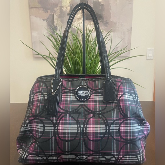 Coach | Bags | Coach Signature Black Tartan Plaid Glittercarryall ...